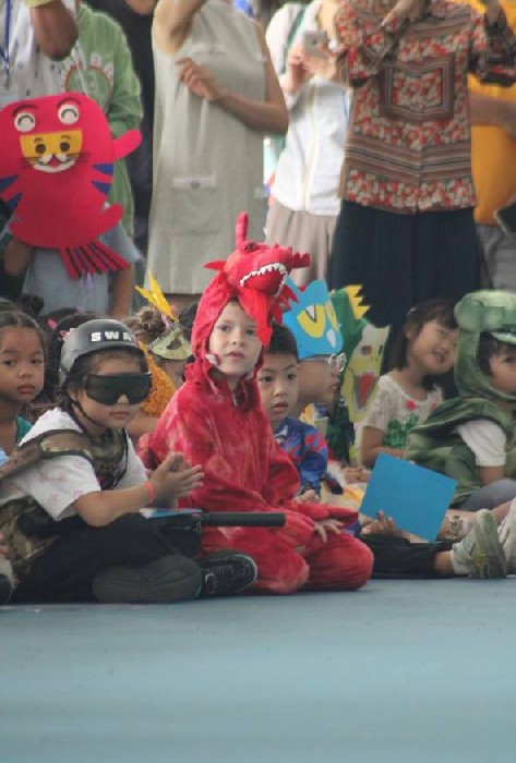 "A Wonderland of Books: Exploring the Enchanting Parade at Book Week ...